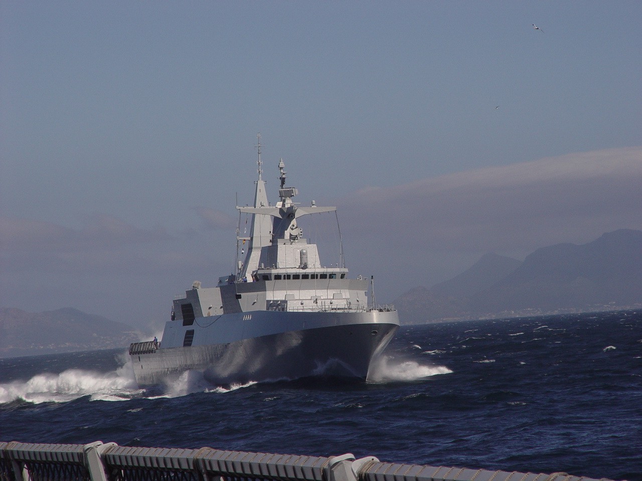 BEMIL 사진 자료실 - 유용원의 군사세계