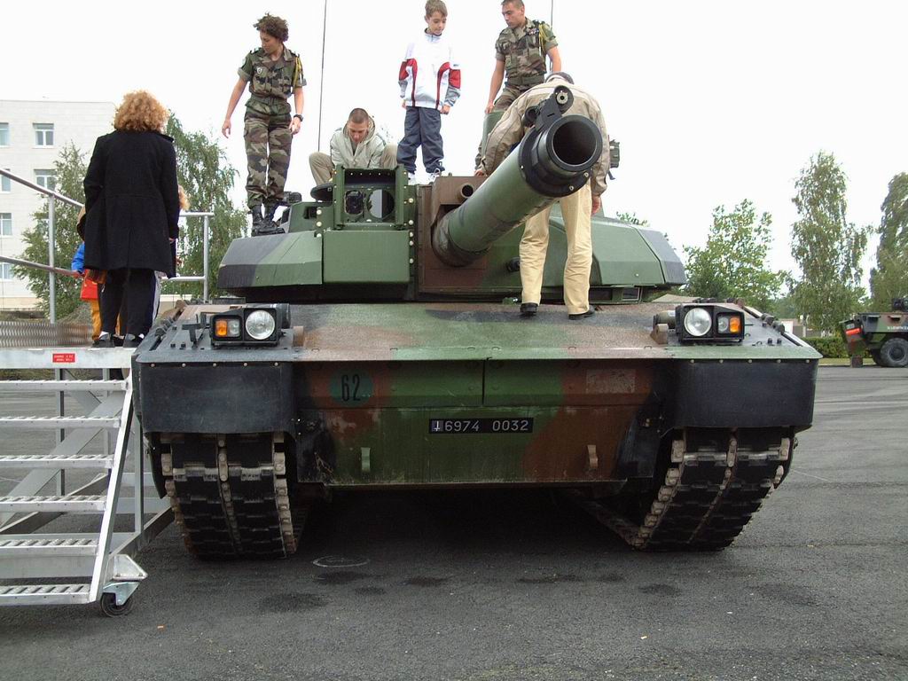 BEMIL 사진 자료실 - 유용원의 군사세계