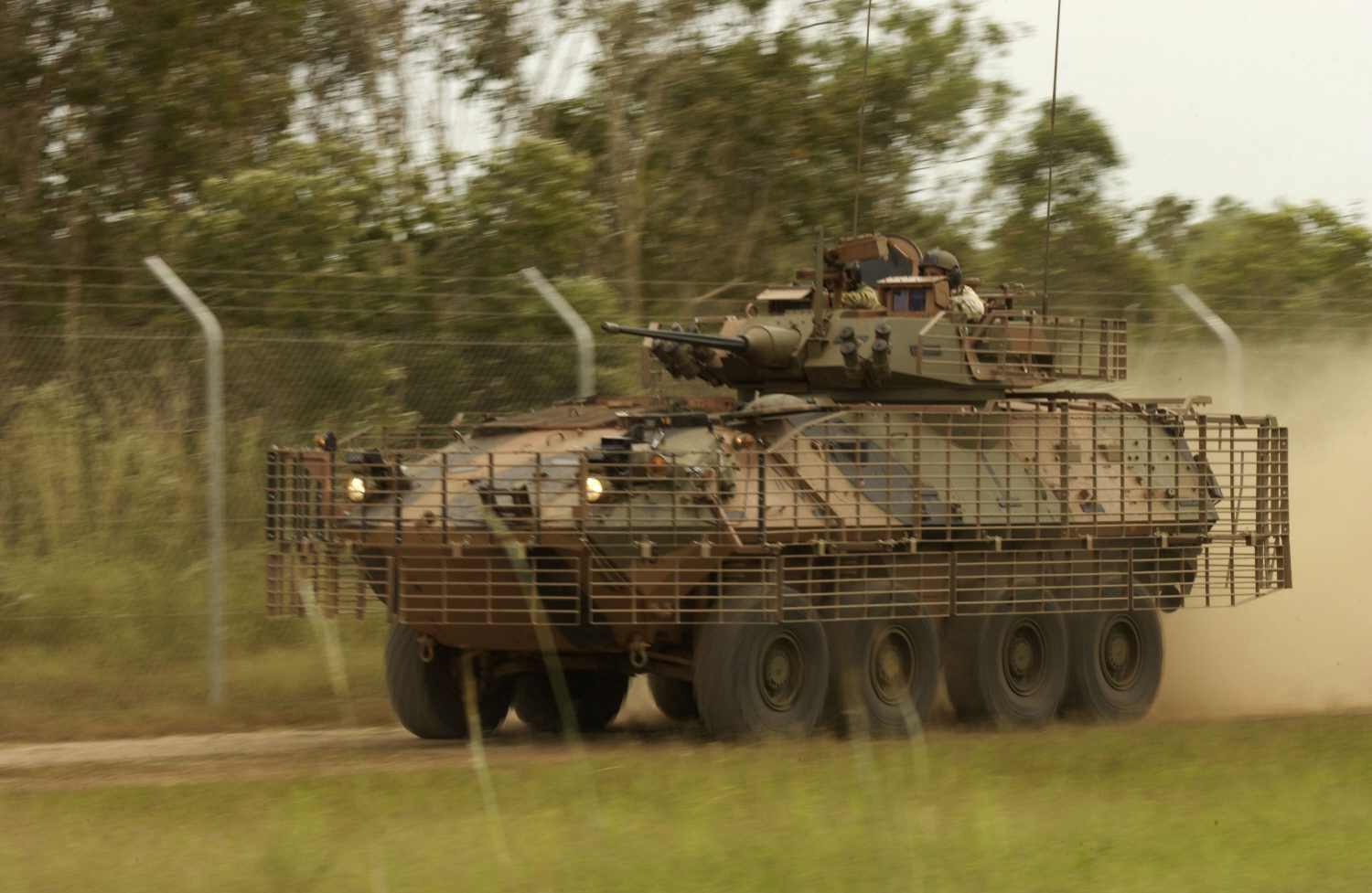 BEMIL 사진 자료실 - 유용원의 군사세계