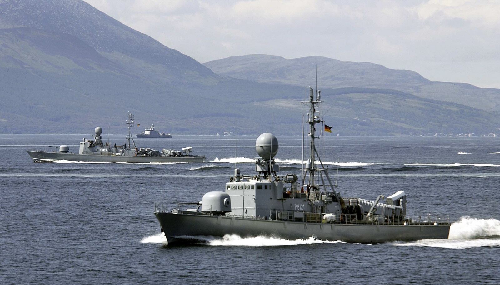 BEMIL 사진 자료실 - 유용원의 군사세계