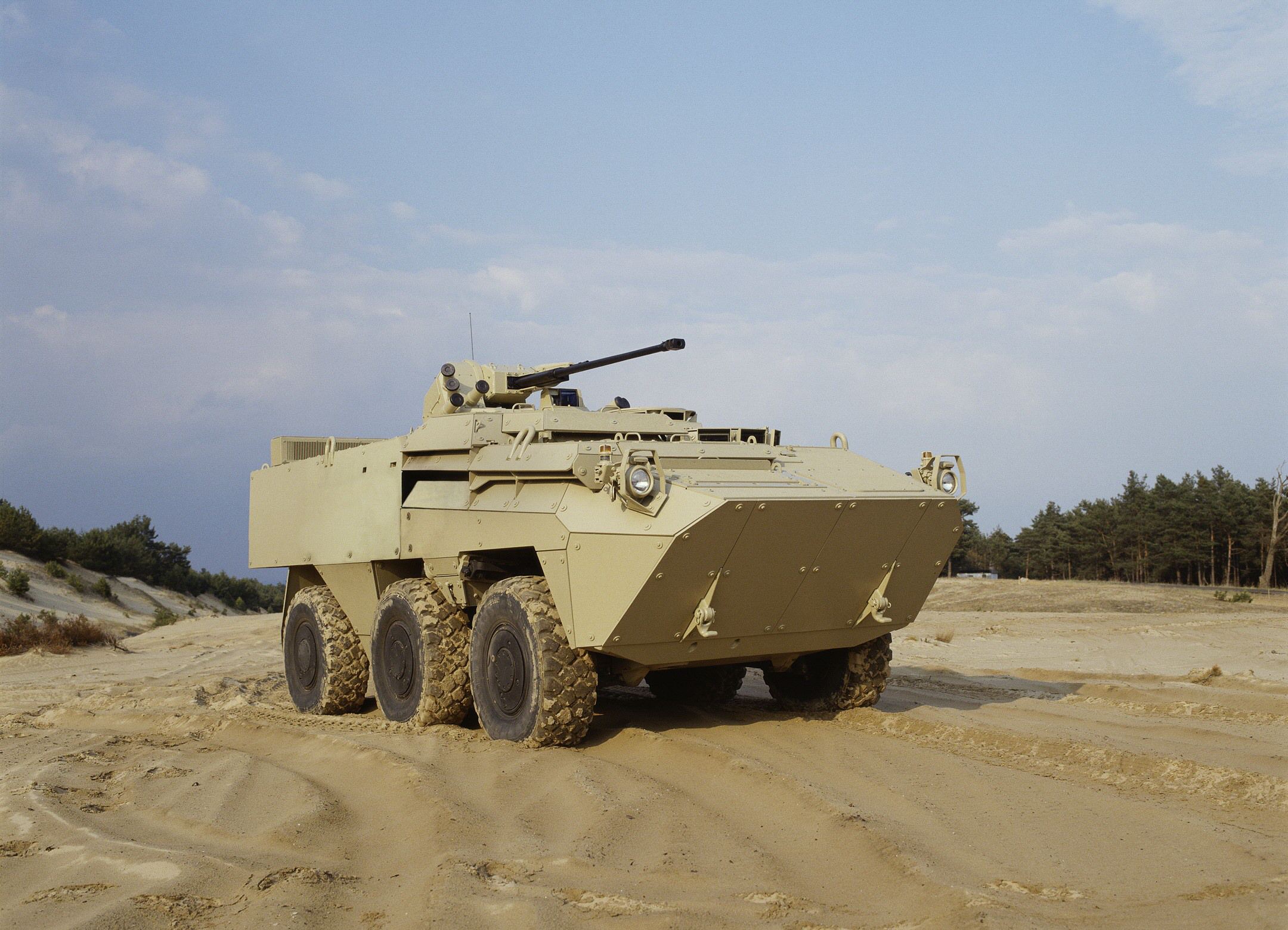 BEMIL 사진 자료실 - 유용원의 군사세계