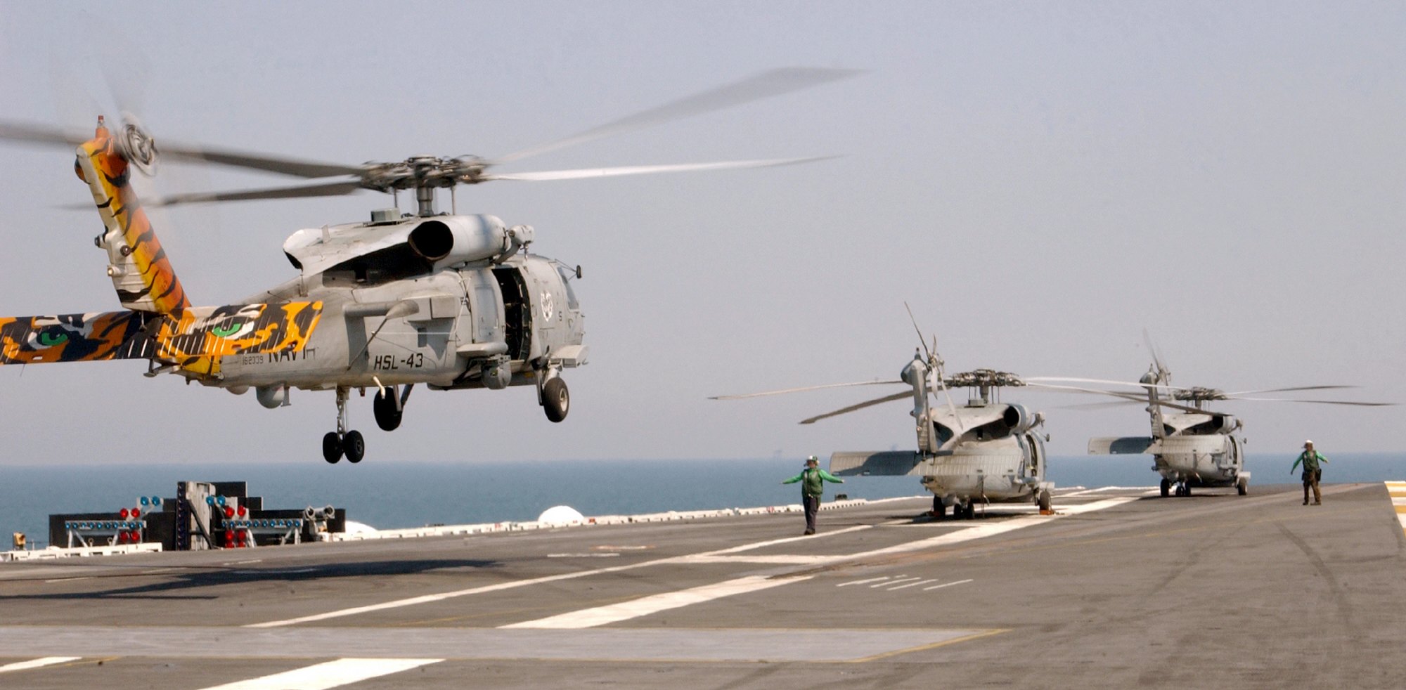 BEMIL 사진 자료실 - 유용원의 군사세계