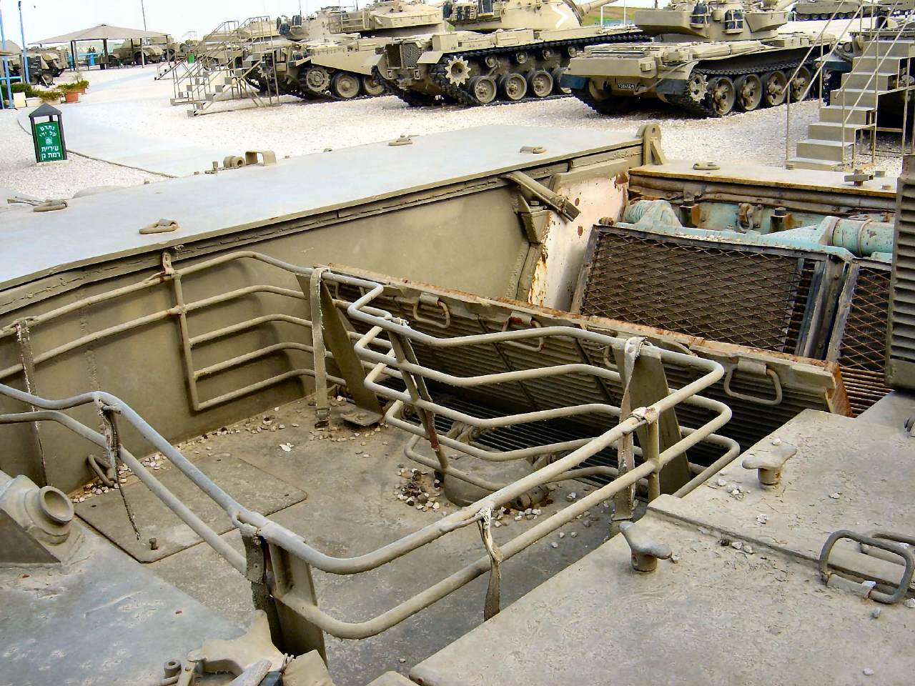 BEMIL 사진 자료실 - 유용원의 군사세계