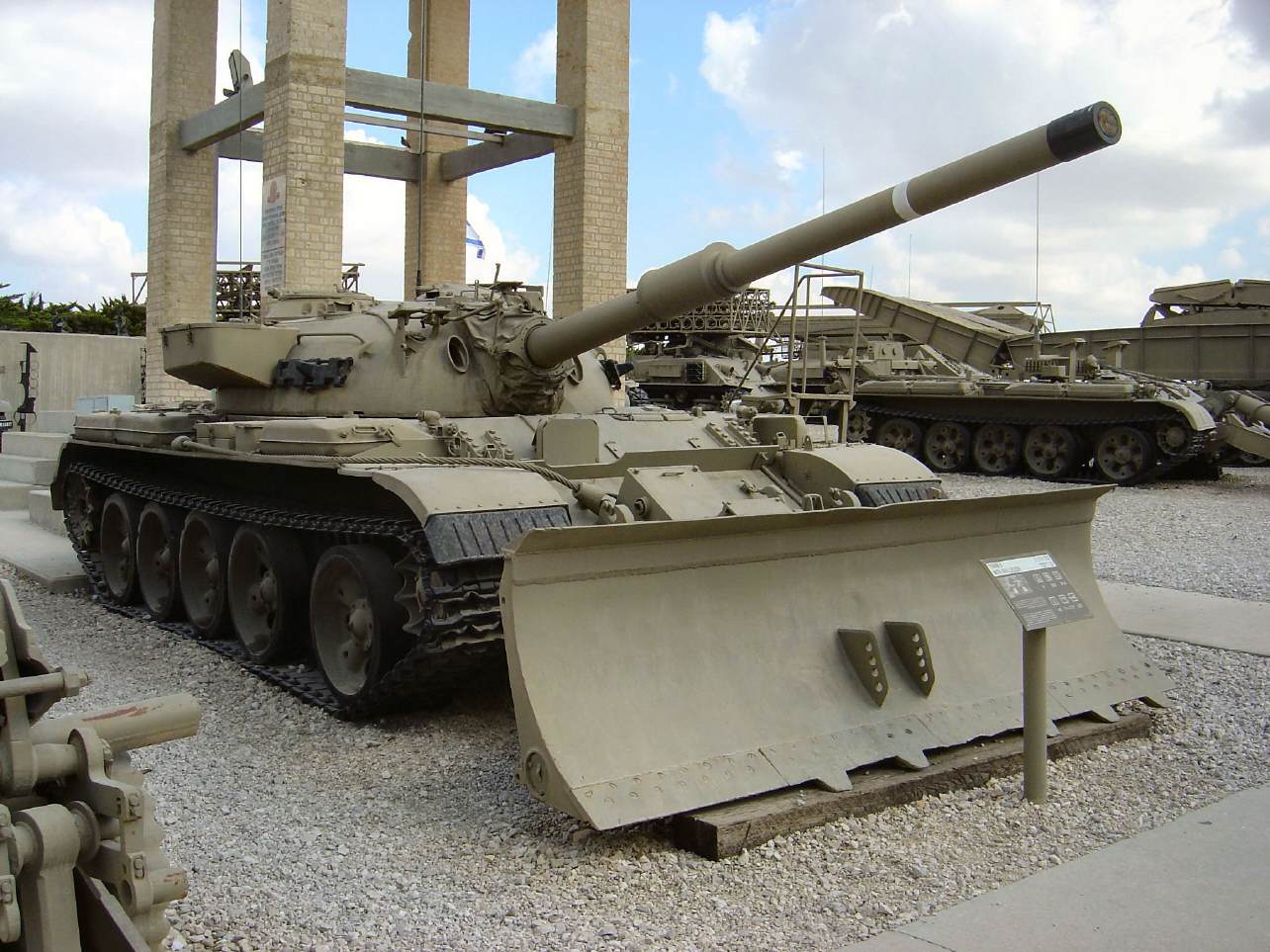 BEMIL 사진 자료실 - 유용원의 군사세계