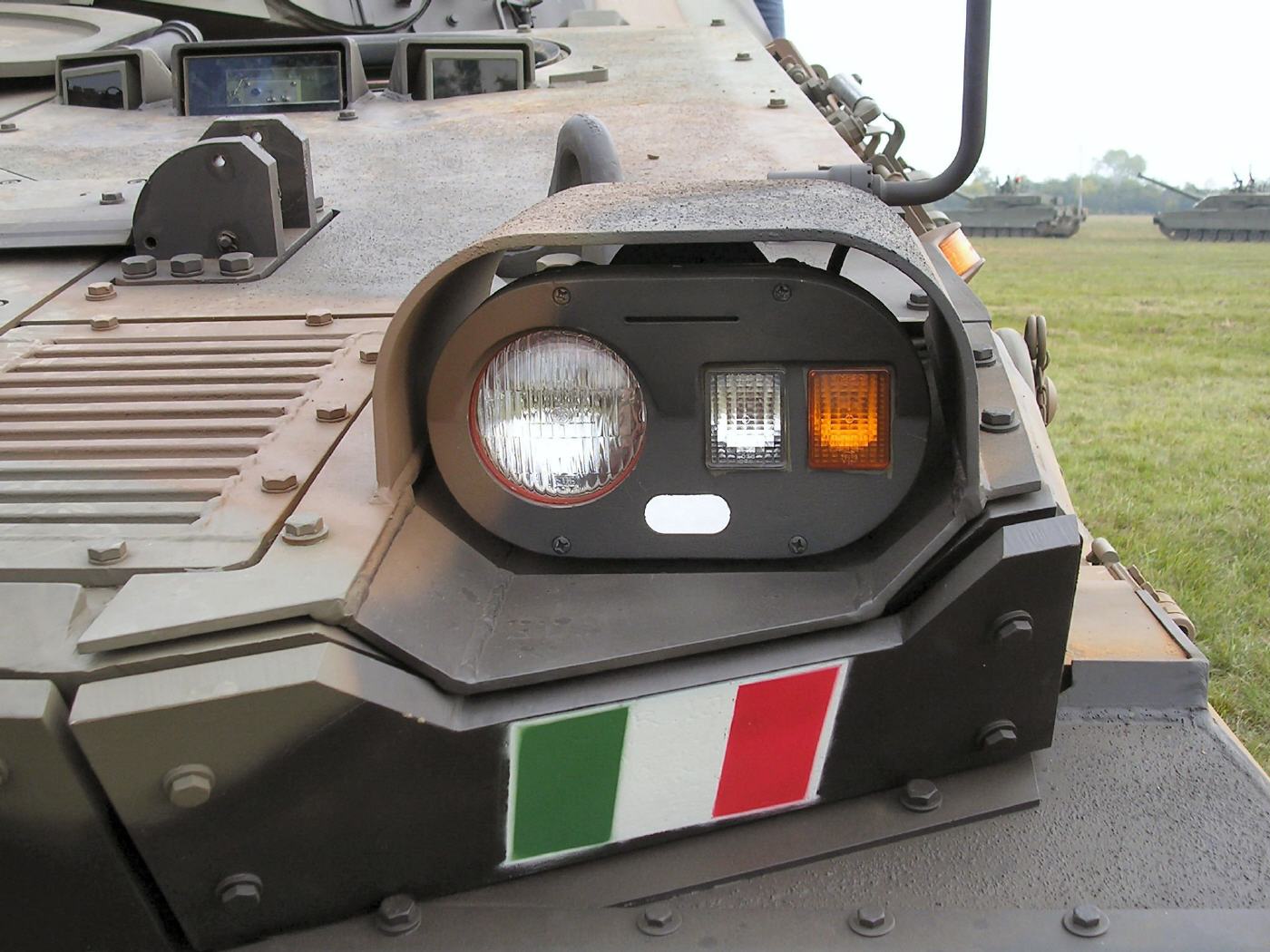 BEMIL 사진 자료실 - 유용원의 군사세계