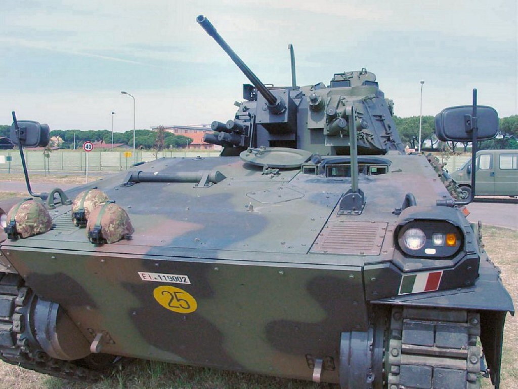 BEMIL 사진 자료실 - 유용원의 군사세계