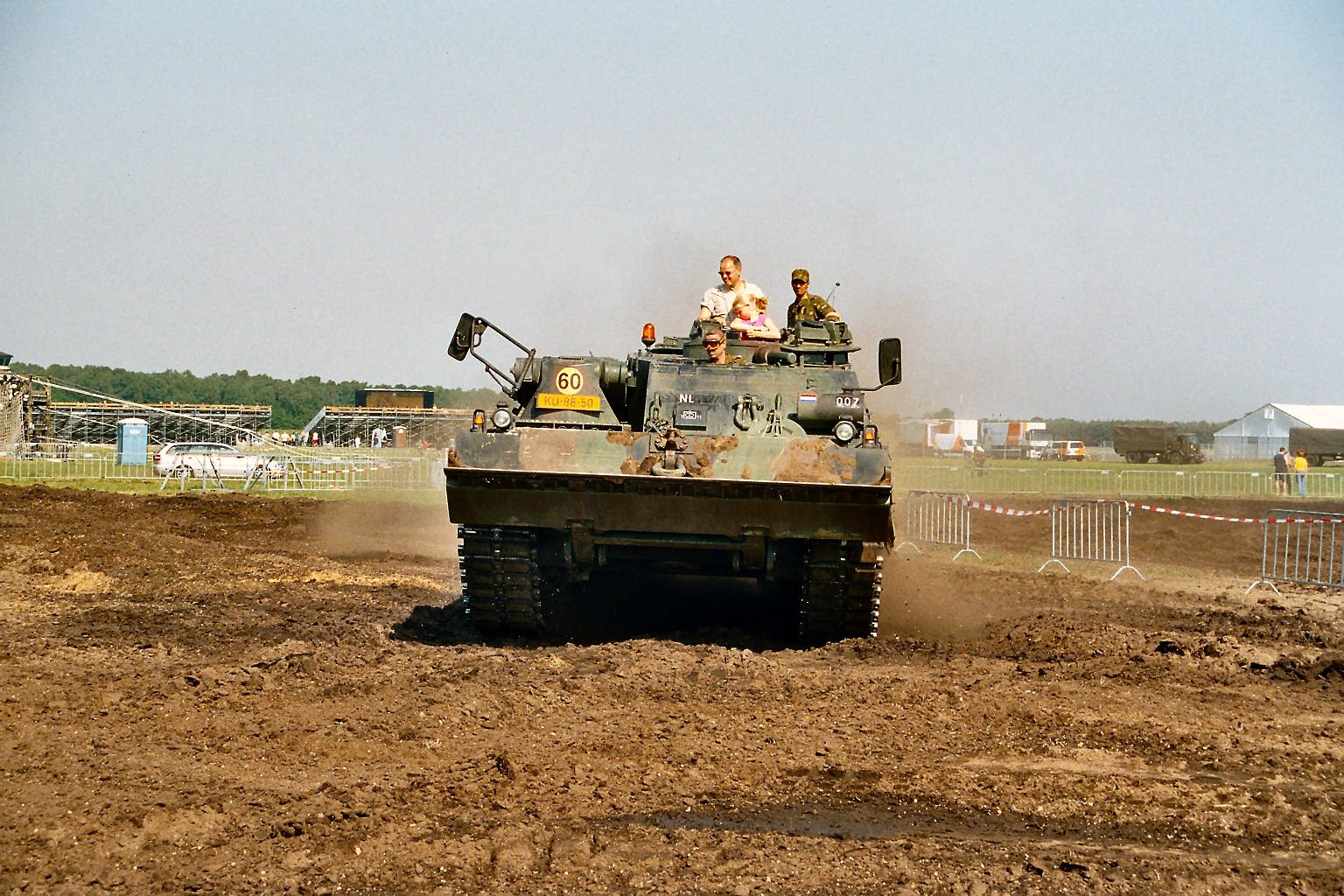 BEMIL 사진 자료실 - 유용원의 군사세계