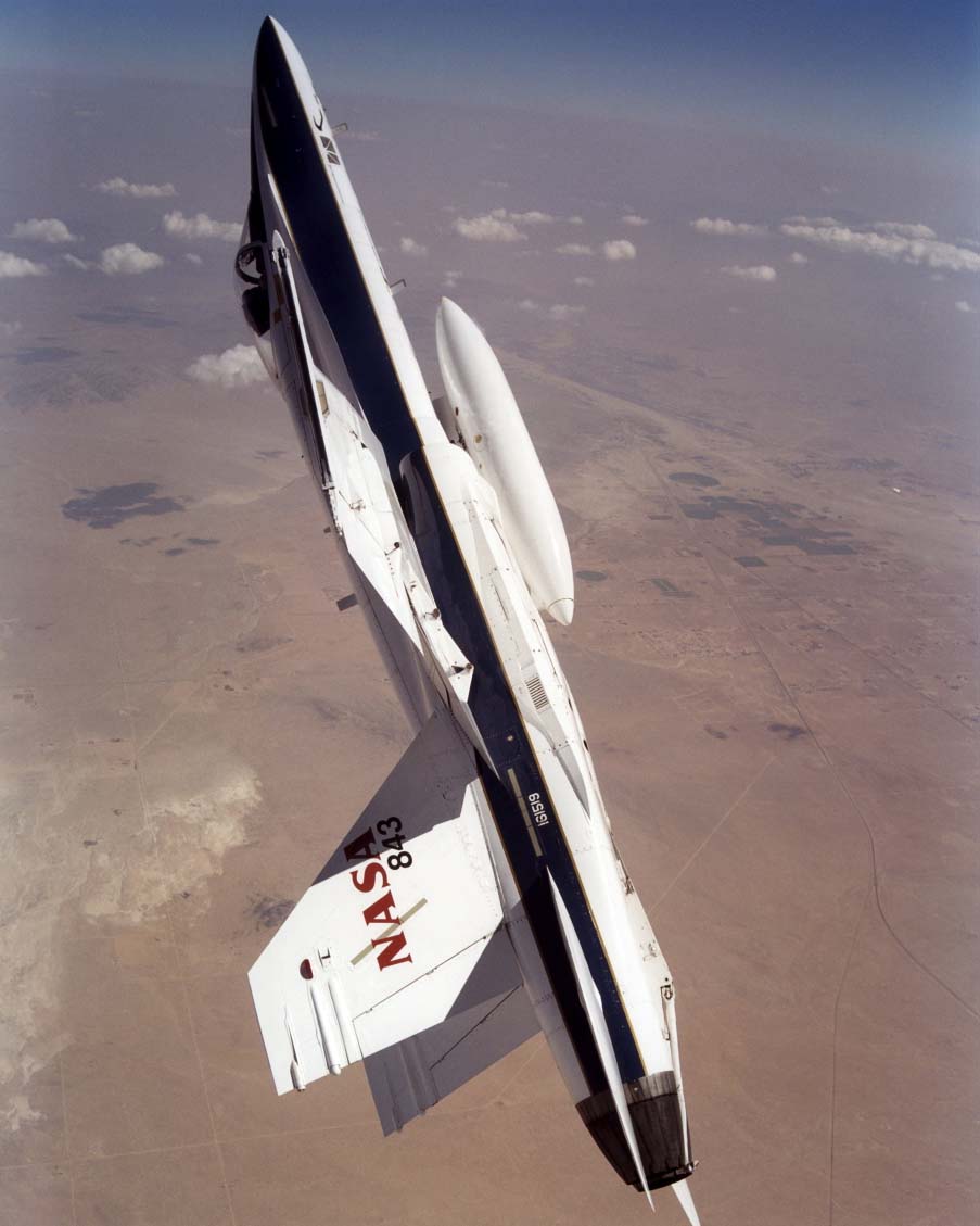 BEMIL 사진 자료실 - 유용원의 군사세계