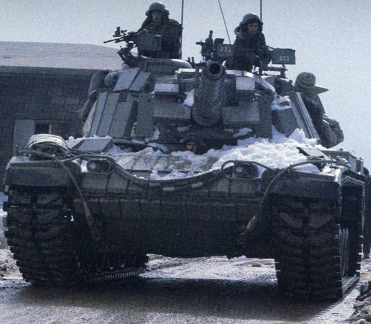 BEMIL 사진 자료실 - 유용원의 군사세계