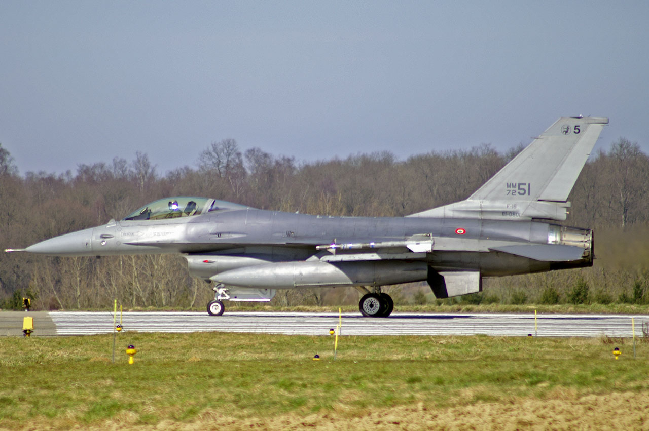 BEMIL 사진 자료실 - 유용원의 군사세계