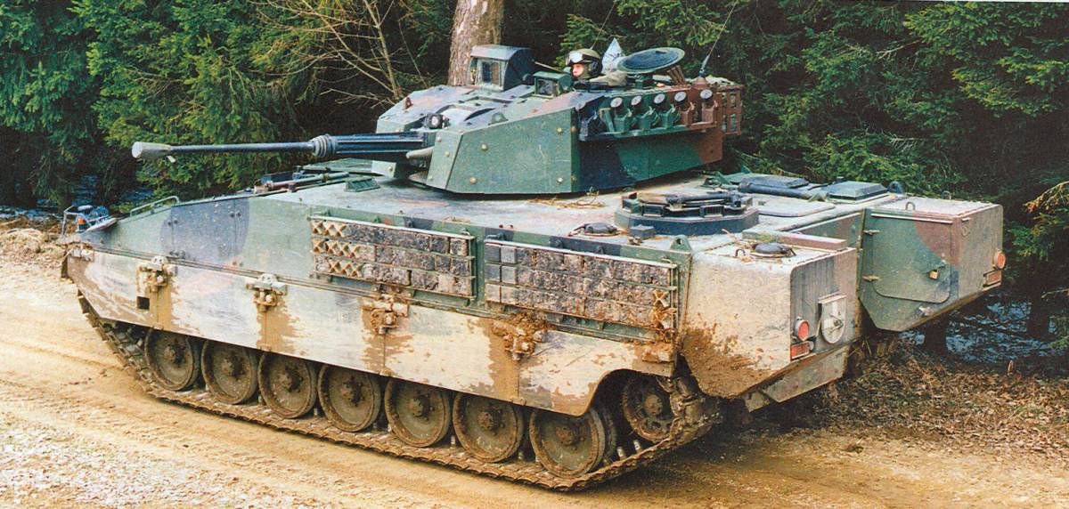 BEMIL 사진 자료실 - 유용원의 군사세계