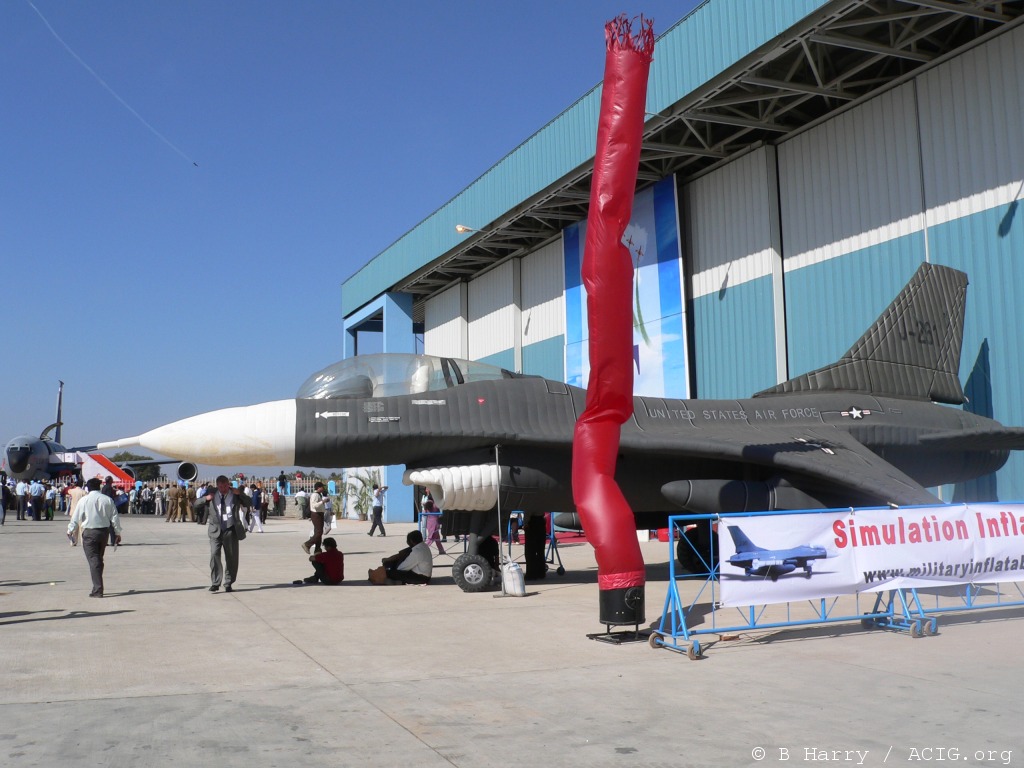 BEMIL 사진 자료실 - 유용원의 군사세계