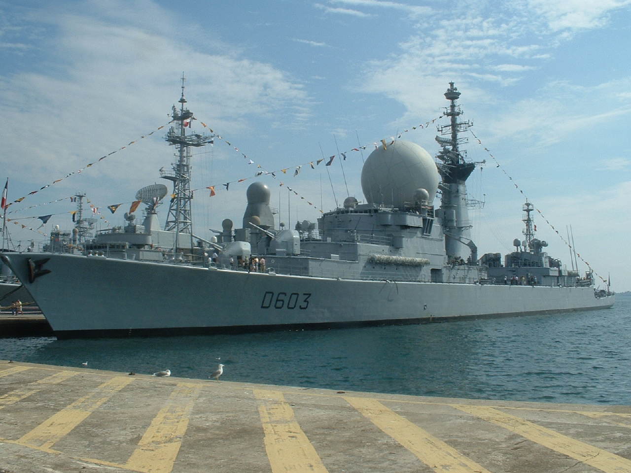 BEMIL 사진 자료실 - 유용원의 군사세계