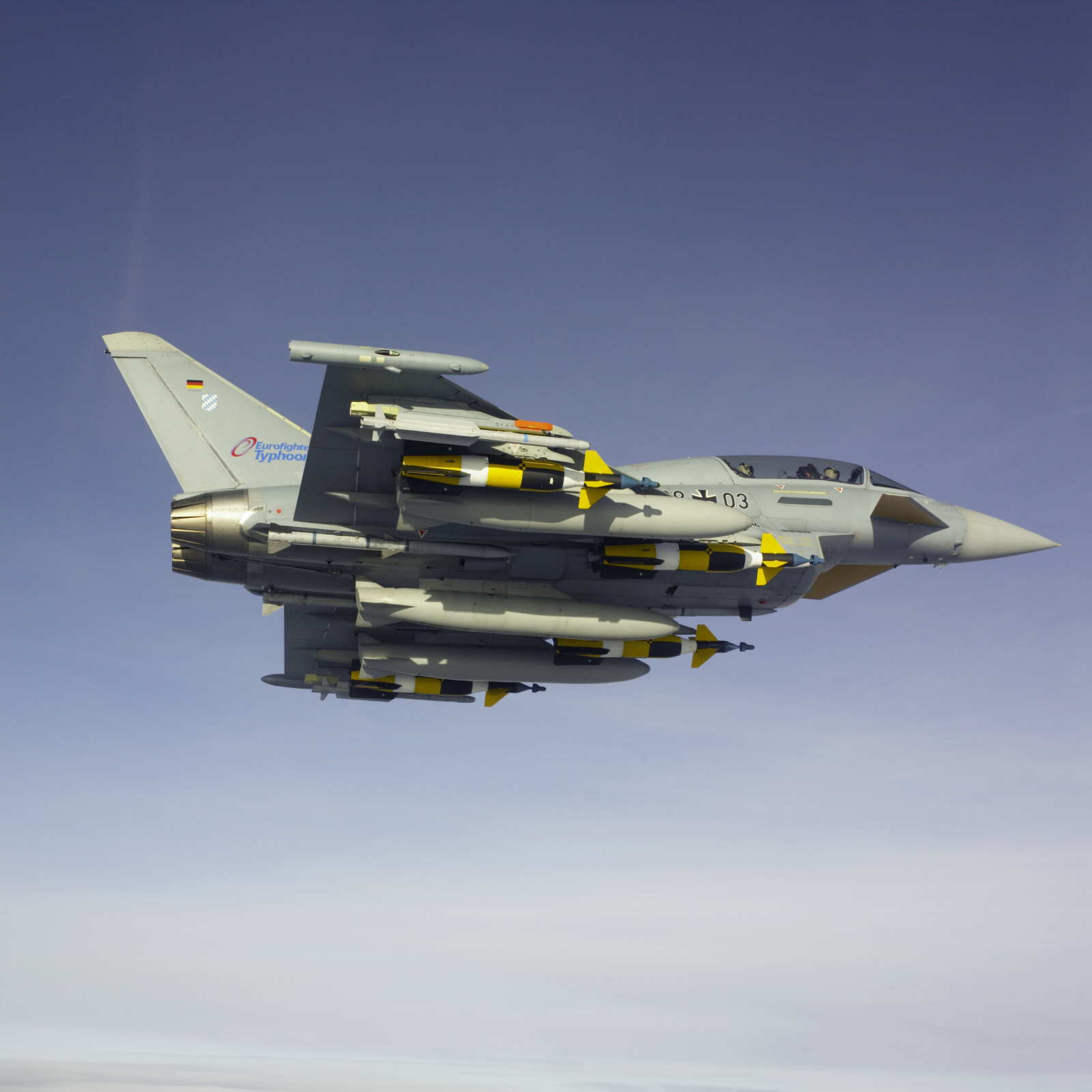 BEMIL 사진 자료실 - 유용원의 군사세계