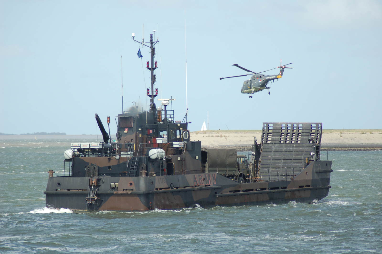 BEMIL 사진 자료실 - 유용원의 군사세계