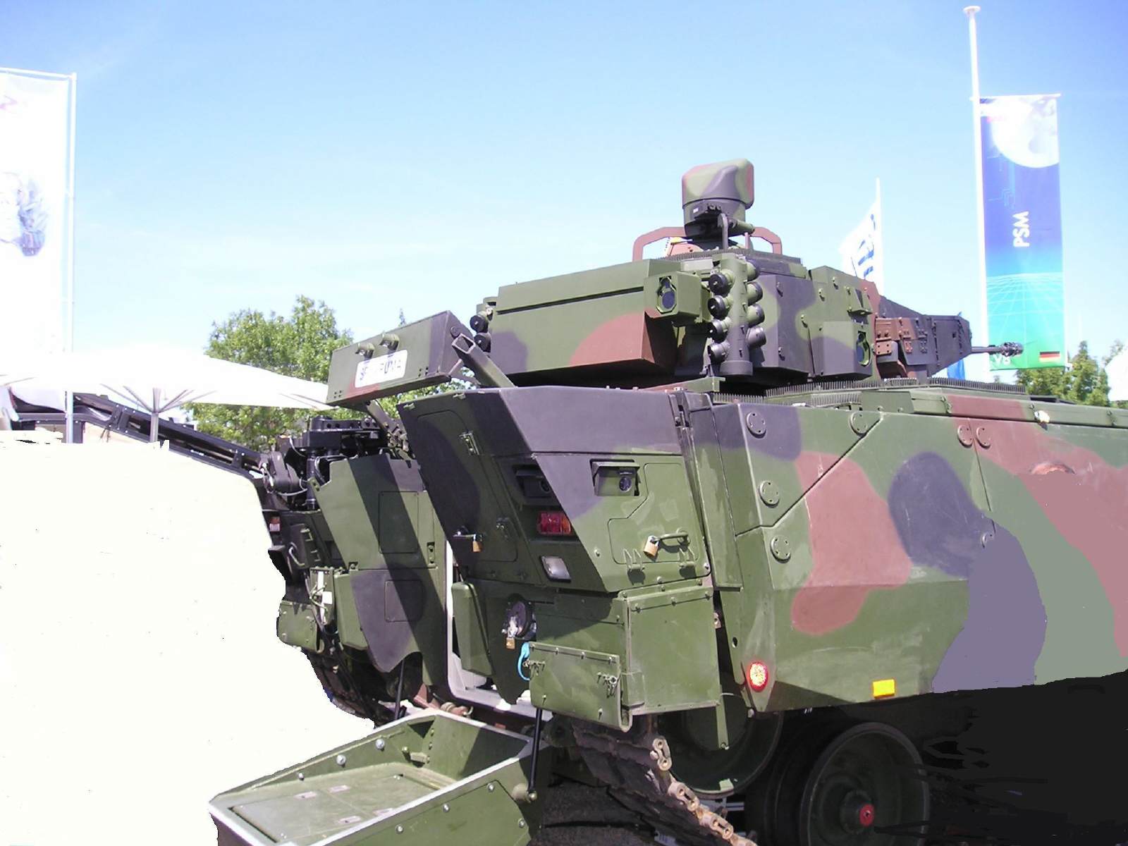 BEMIL 사진 자료실 - 유용원의 군사세계