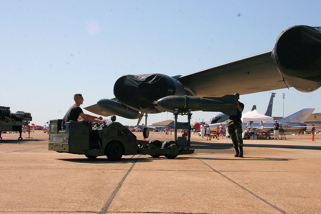 BEMIL 사진 자료실 - 유용원의 군사세계