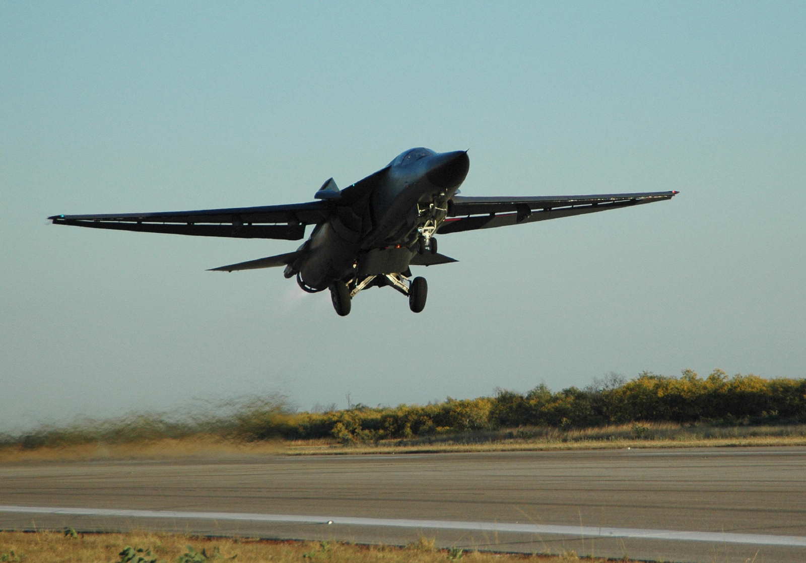 BEMIL 사진 자료실 - 유용원의 군사세계