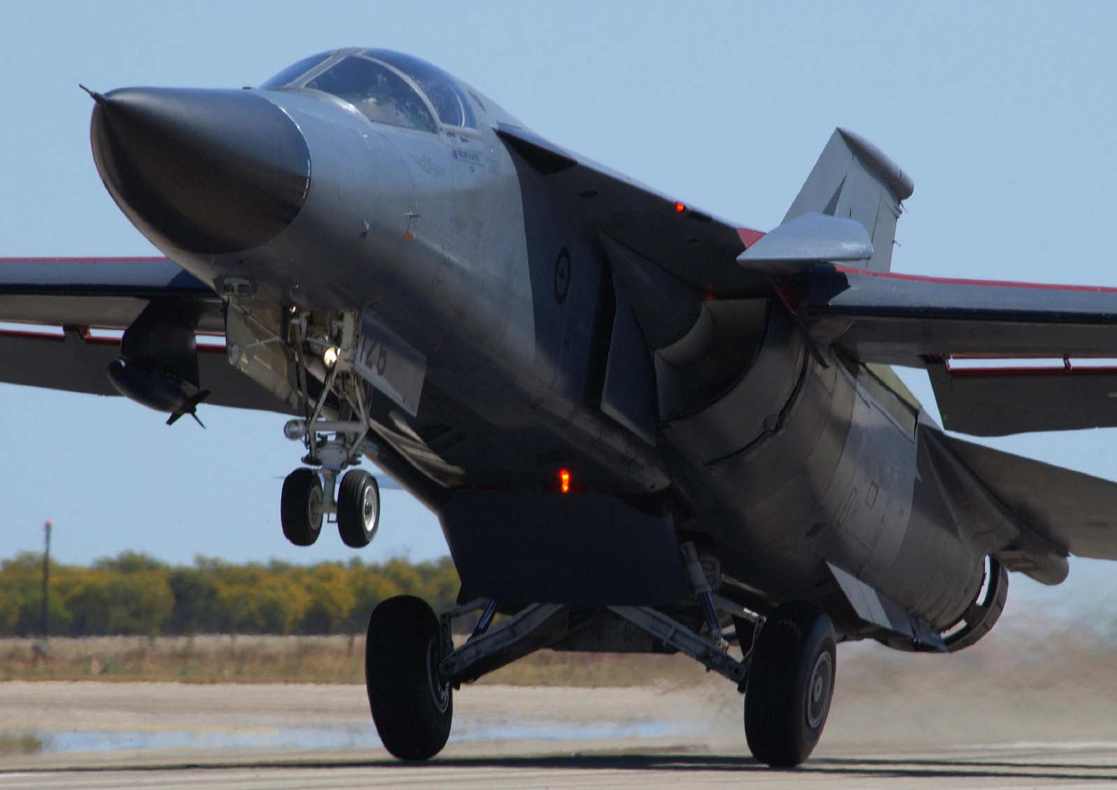 BEMIL 사진 자료실 - 유용원의 군사세계