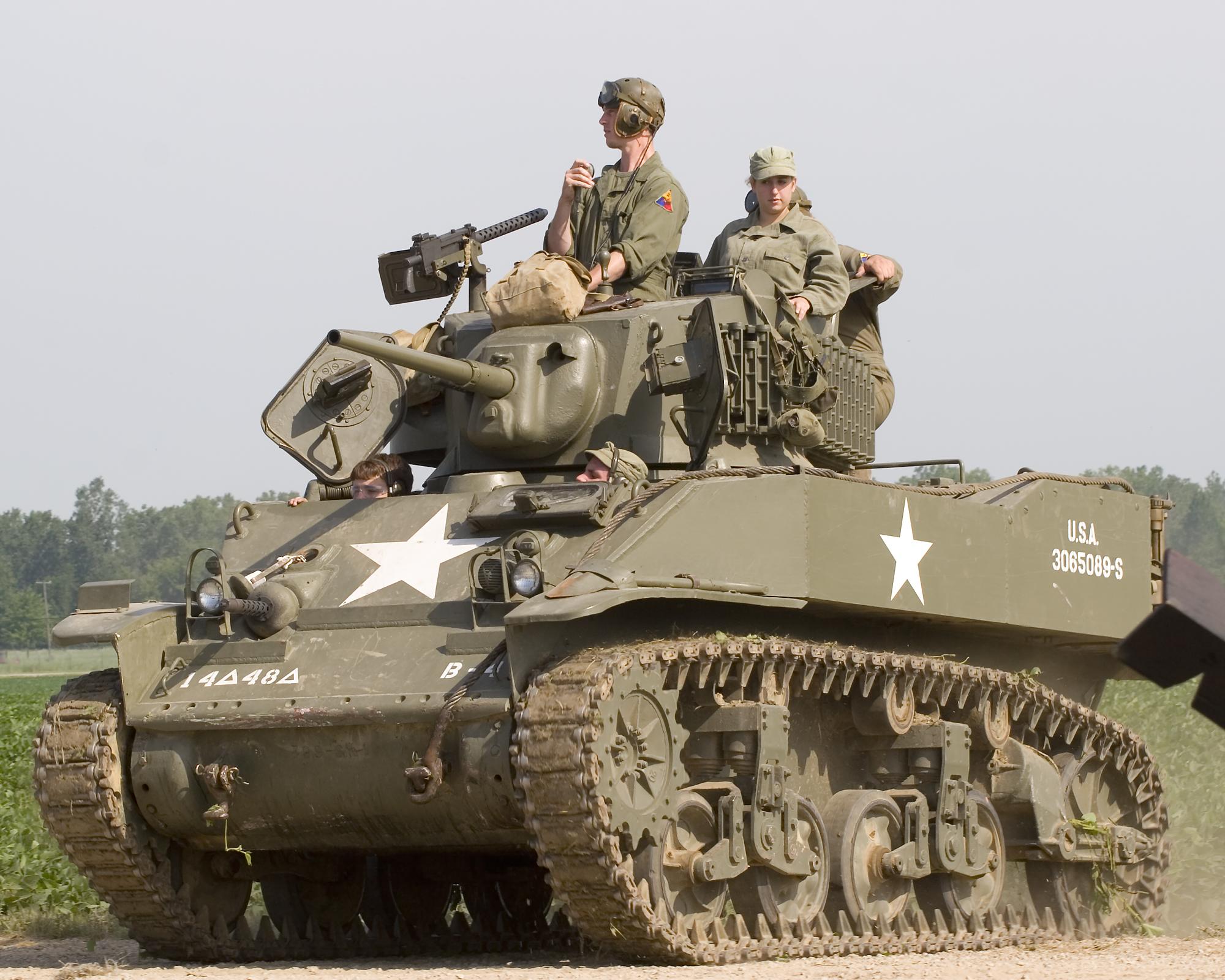 BEMIL 사진 자료실 - 유용원의 군사세계