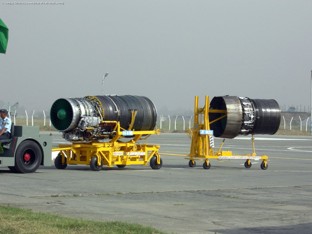 BEMIL 사진 자료실 - 유용원의 군사세계