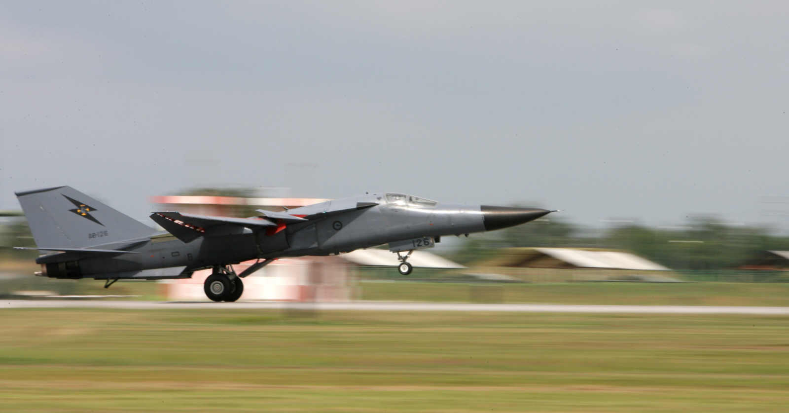 BEMIL 사진 자료실 - 유용원의 군사세계