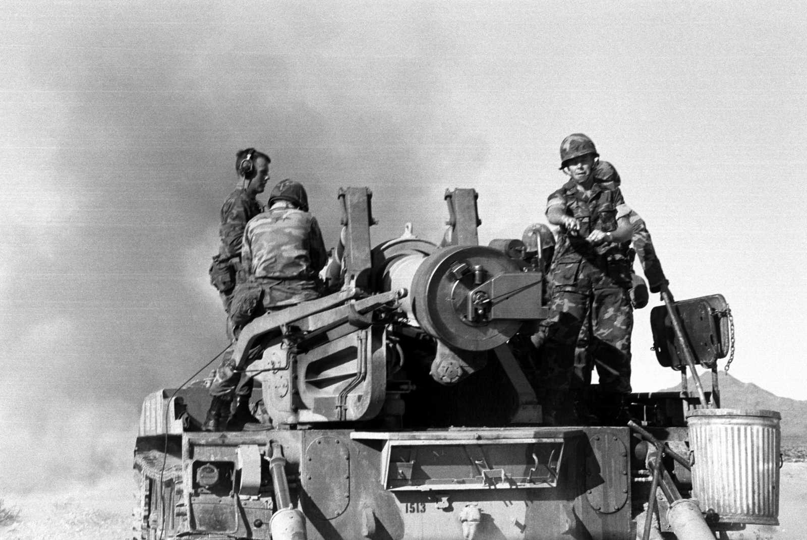 BEMIL 사진 자료실 - 유용원의 군사세계