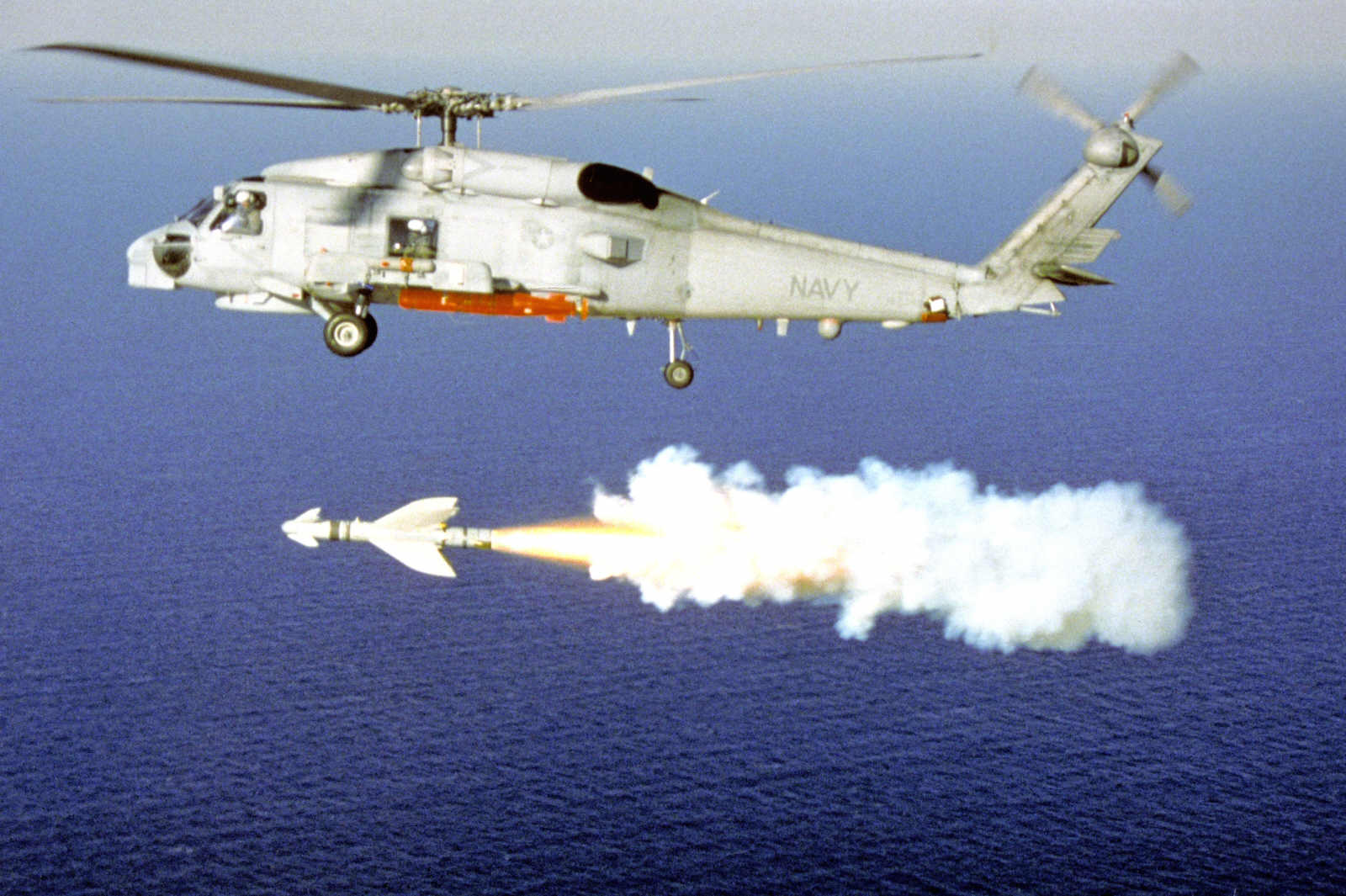 BEMIL 사진 자료실 - 유용원의 군사세계