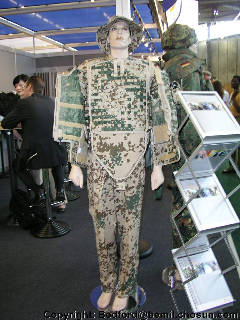 BEMIL 사진 자료실 - 유용원의 군사세계