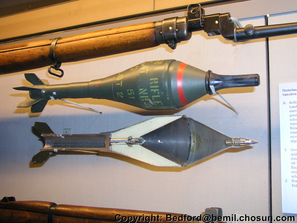 BEMIL 사진 자료실 - 유용원의 군사세계