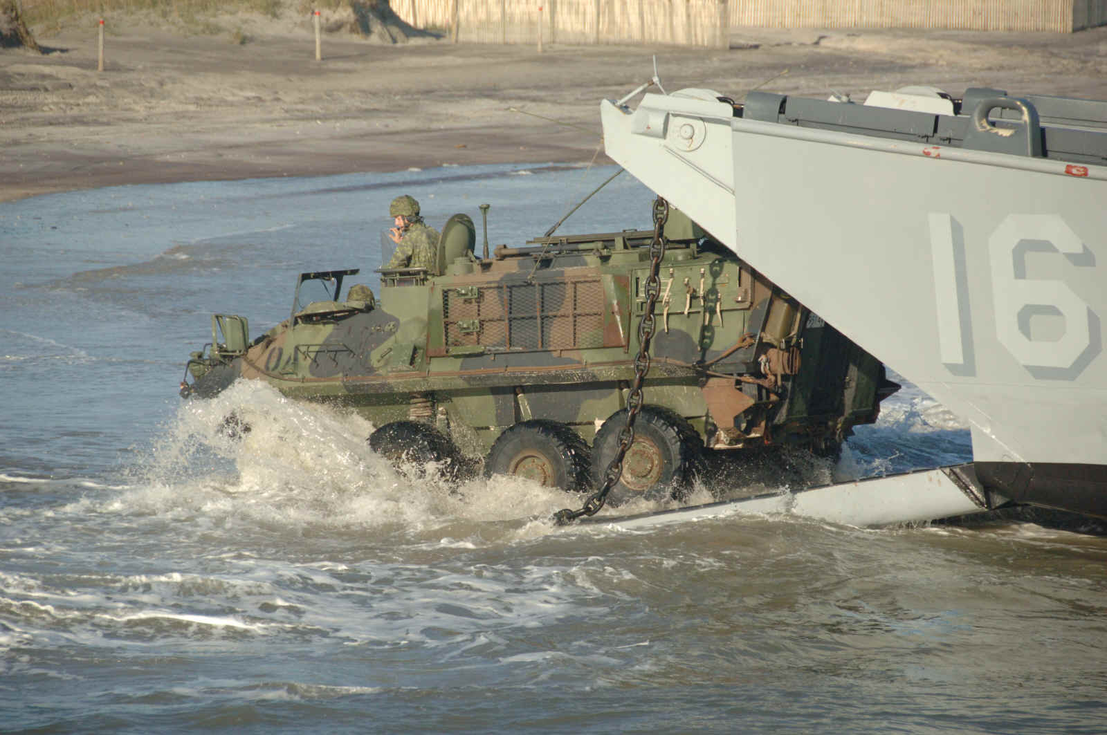 BEMIL 사진 자료실 - 유용원의 군사세계