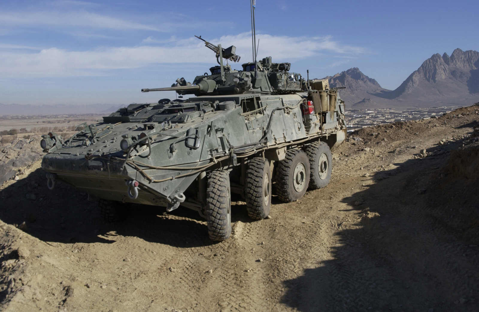 BEMIL 사진 자료실 - 유용원의 군사세계