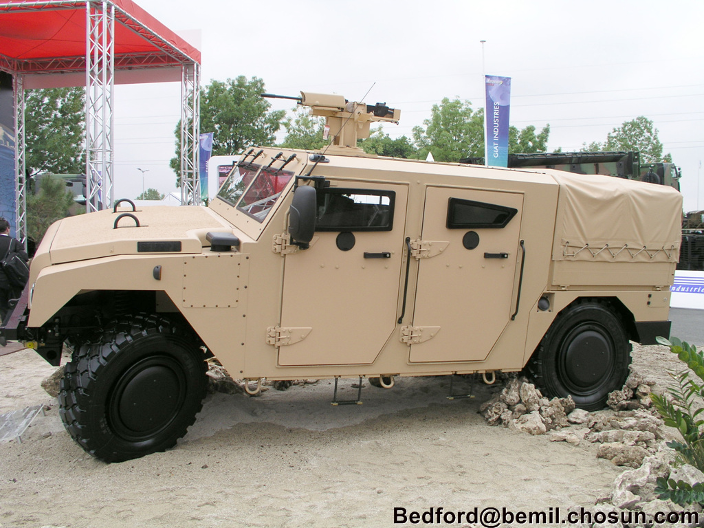 BEMIL 사진 자료실 - 유용원의 군사세계