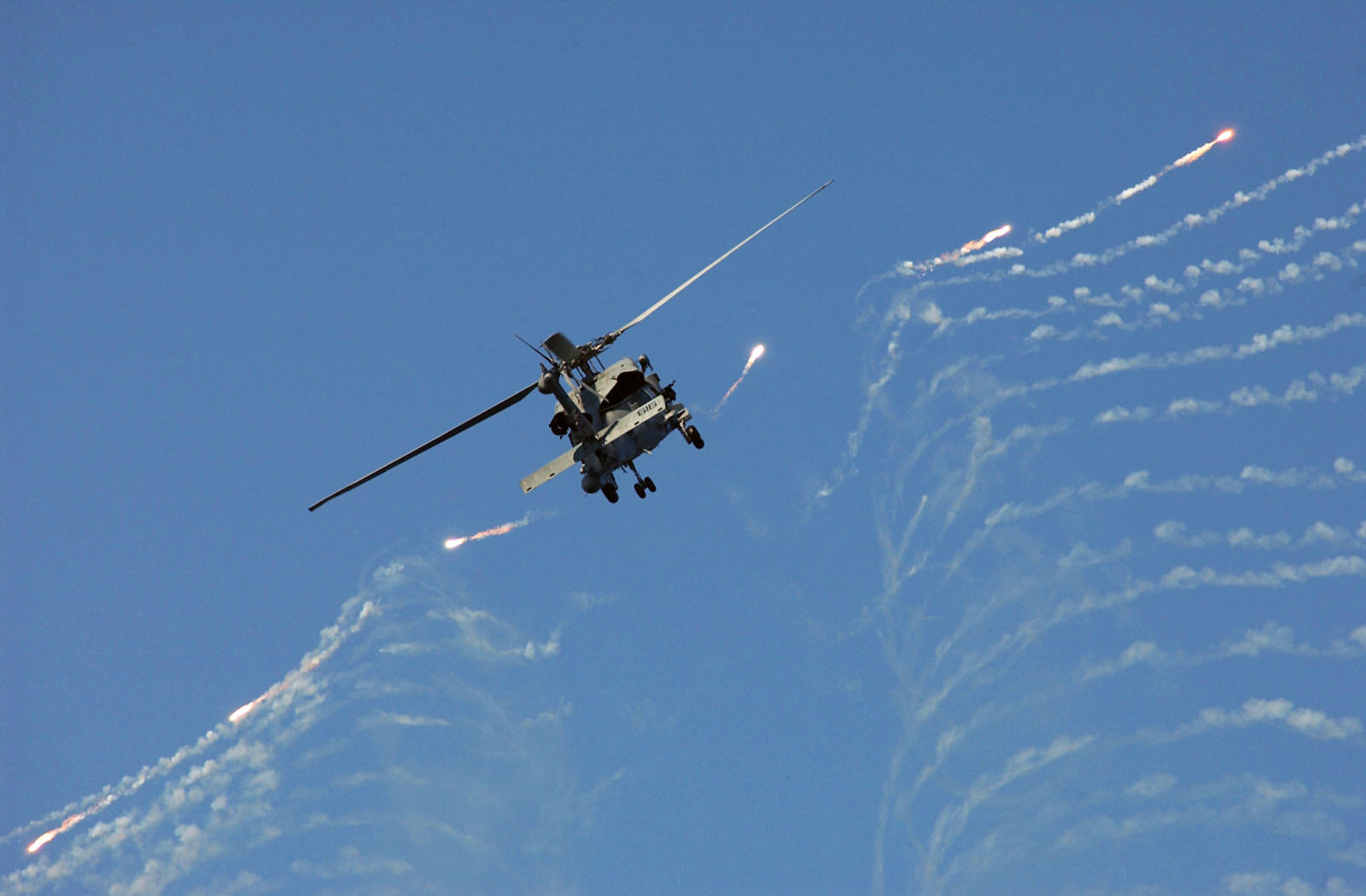 BEMIL 사진 자료실 - 유용원의 군사세계