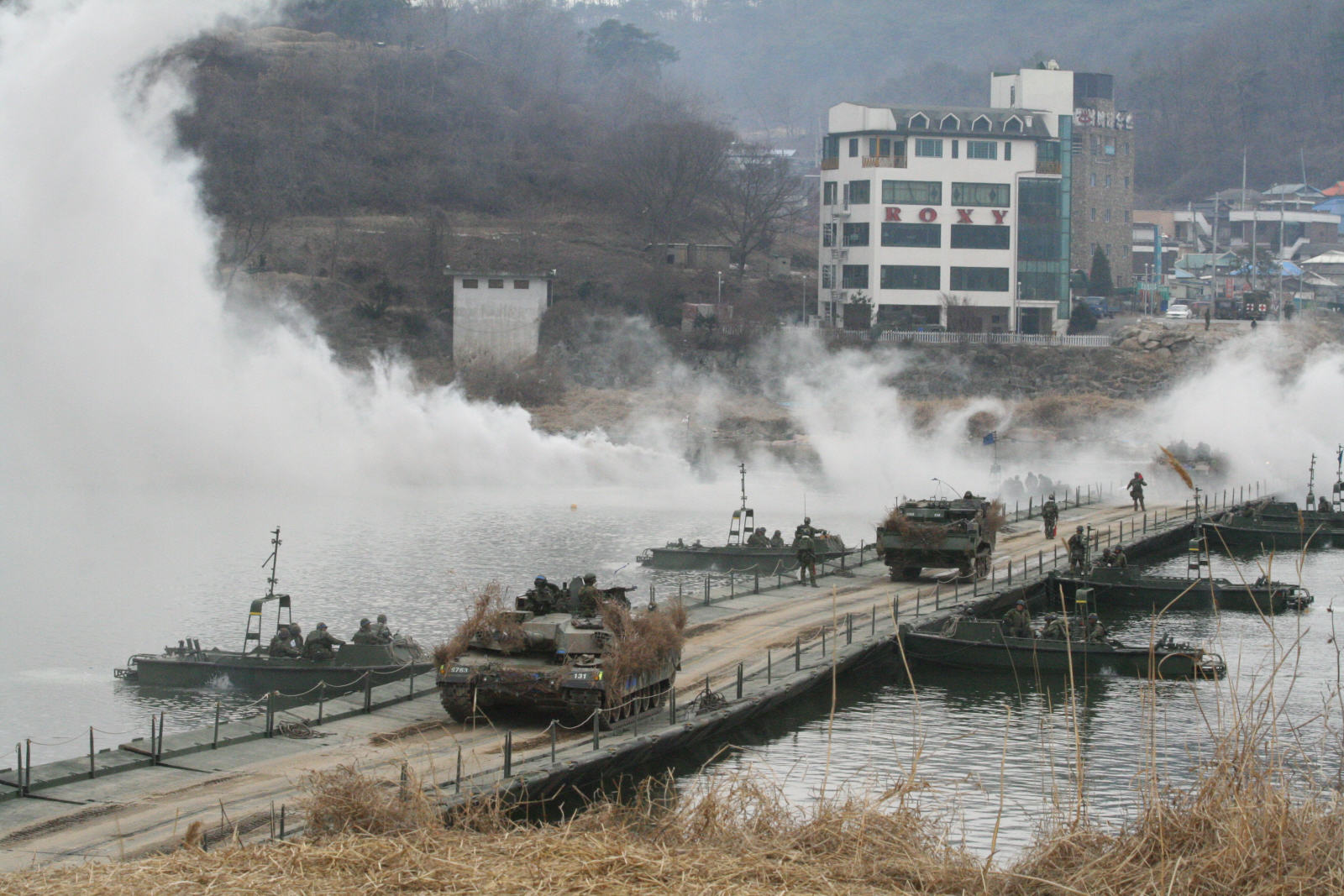 BEMIL 사진 자료실 - 유용원의 군사세계