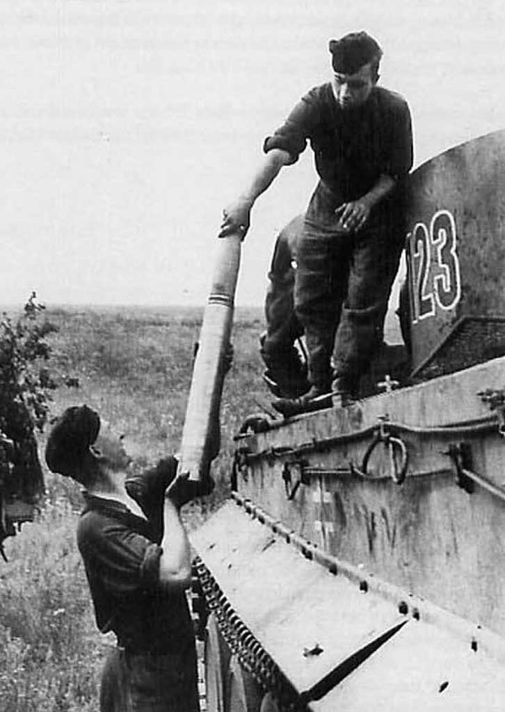 BEMIL 사진 자료실 - 유용원의 군사세계