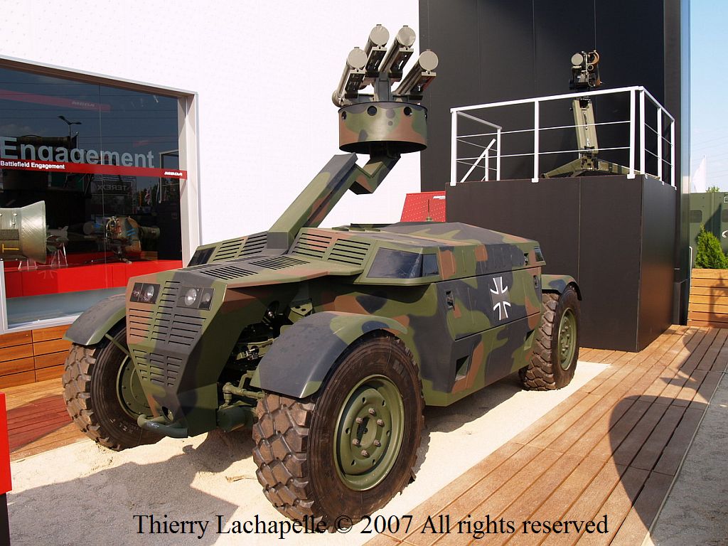 BEMIL 사진 자료실 - 유용원의 군사세계