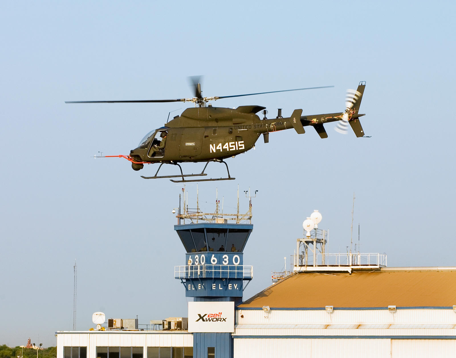 BEMIL 사진 자료실 - 유용원의 군사세계