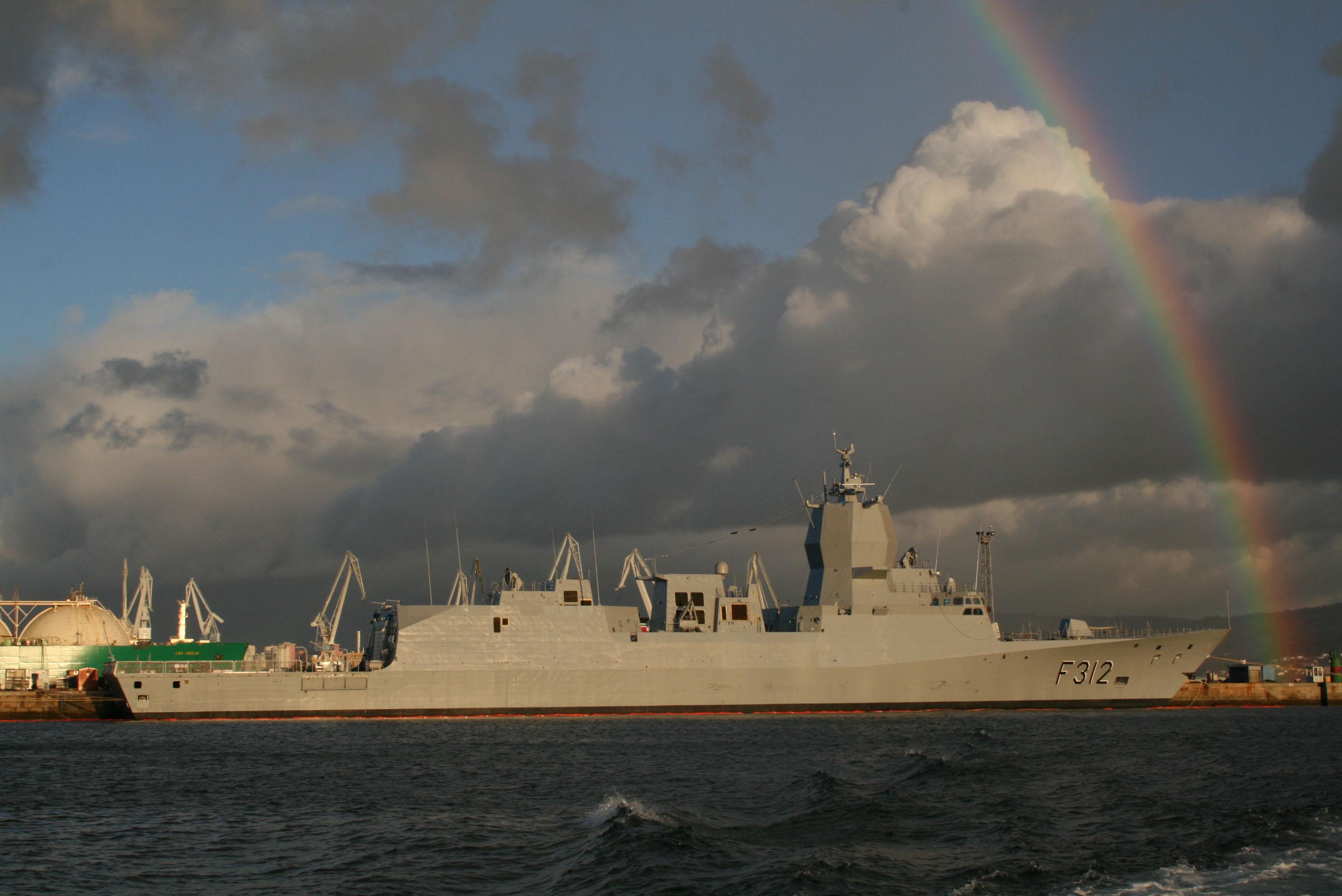 BEMIL 사진 자료실 - 유용원의 군사세계