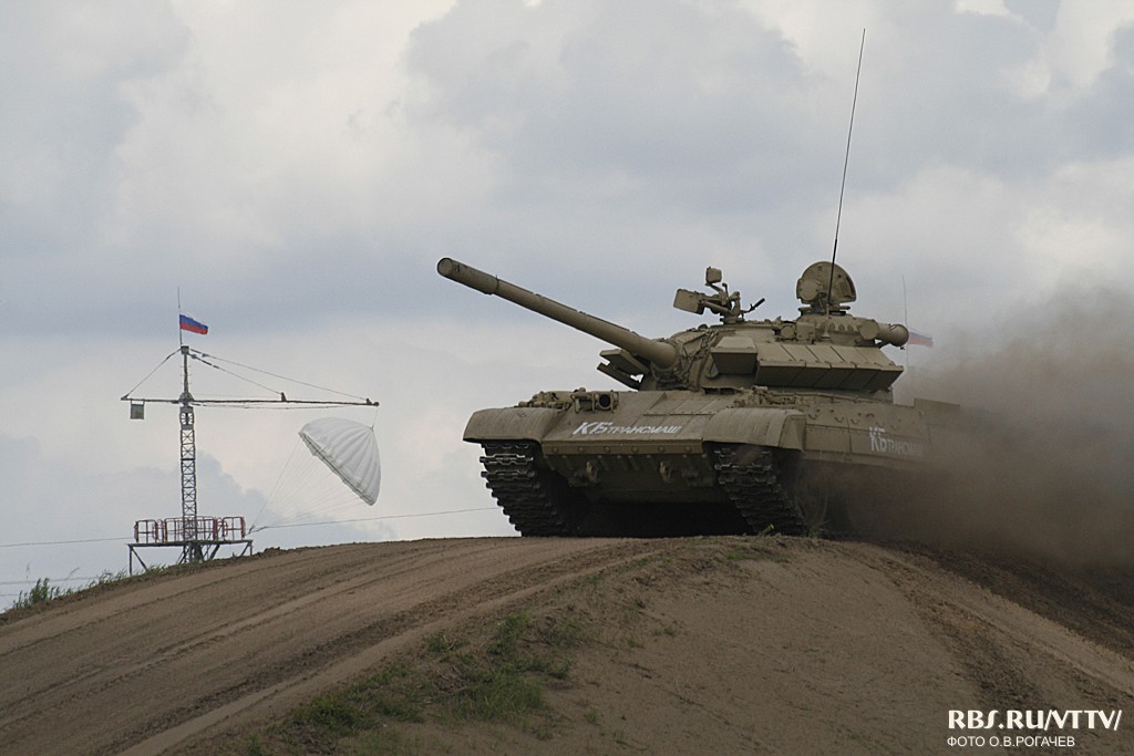 BEMIL 사진 자료실 - 유용원의 군사세계