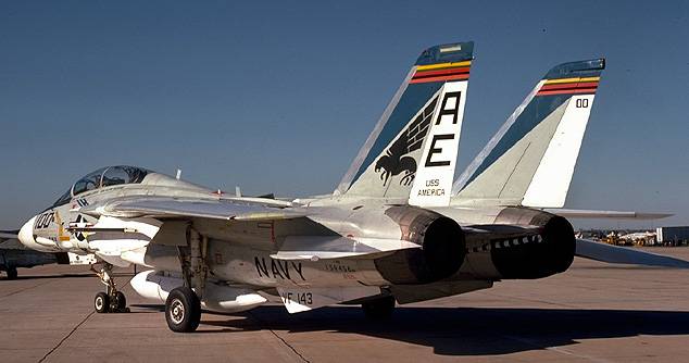 BEMIL 사진 자료실 - 유용원의 군사세계