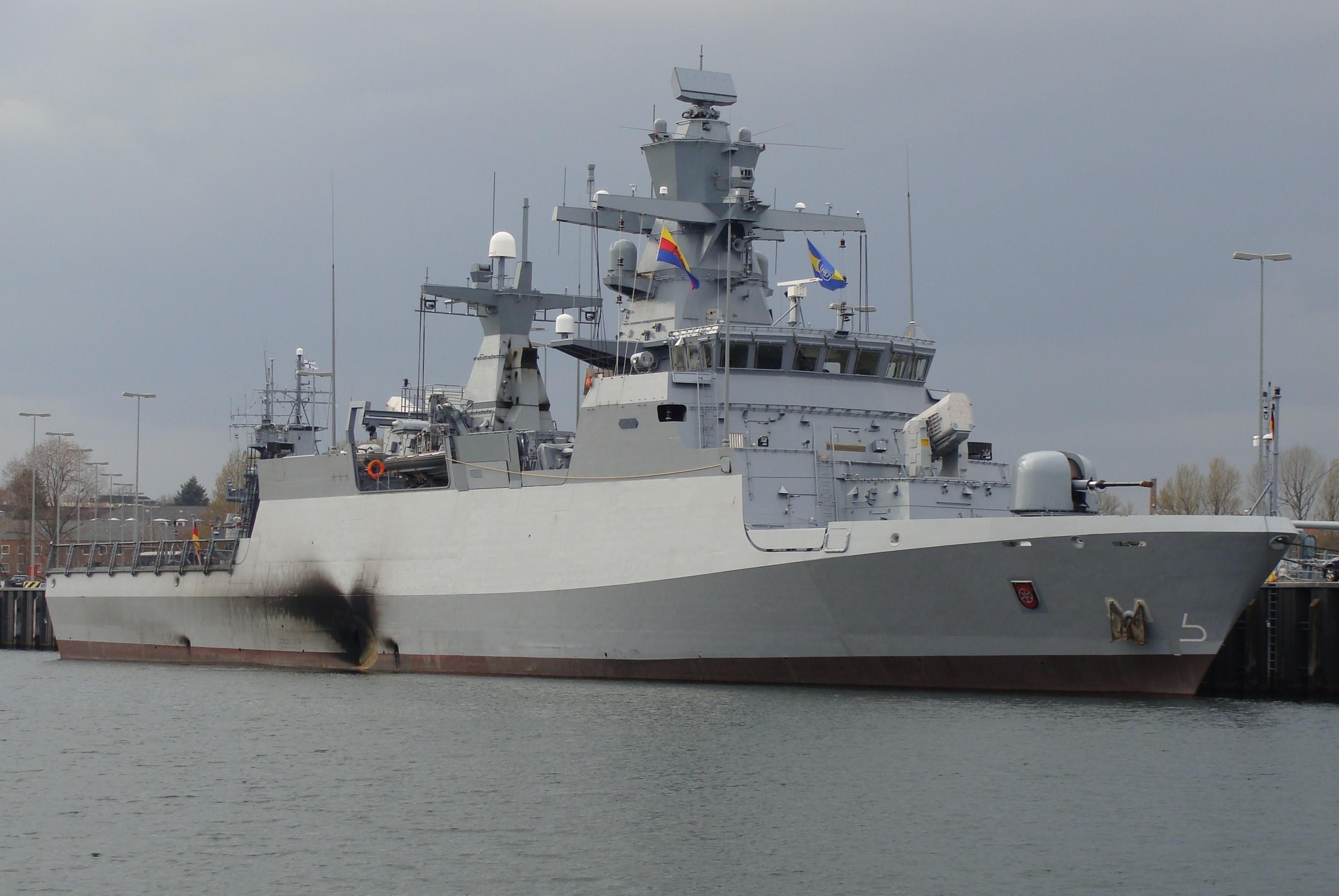 BEMIL 사진 자료실 - 유용원의 군사세계