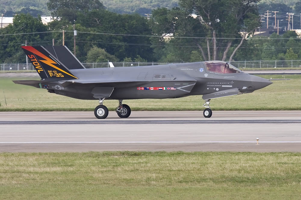 BEMIL 사진 자료실 - 유용원의 군사세계