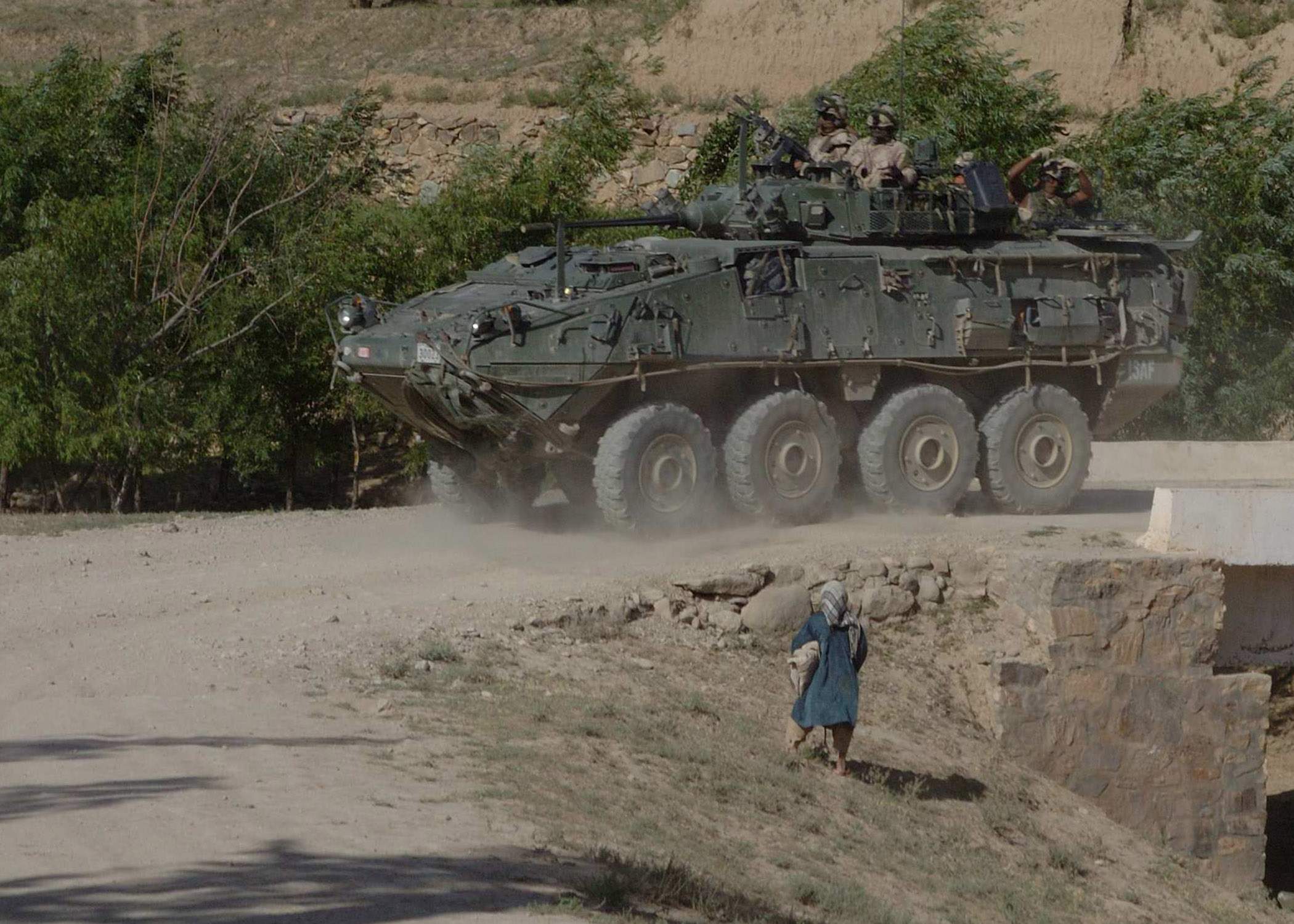 BEMIL 사진 자료실 - 유용원의 군사세계