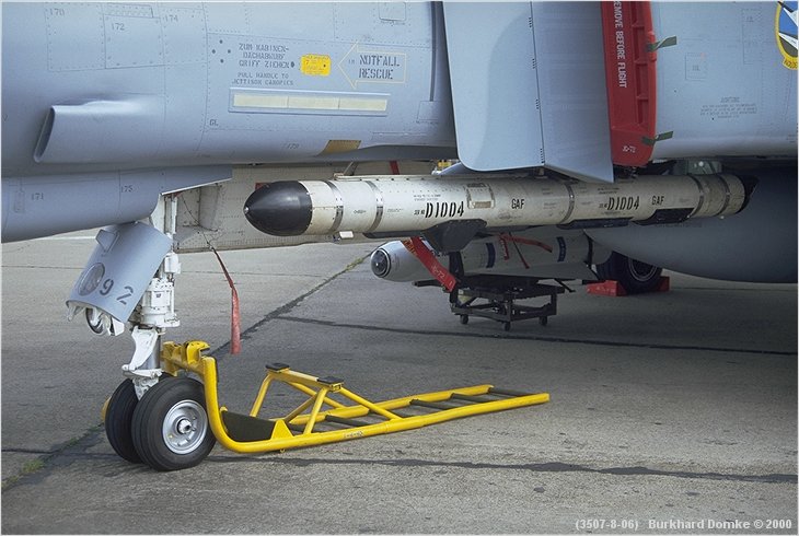 BEMIL 사진 자료실 - 유용원의 군사세계