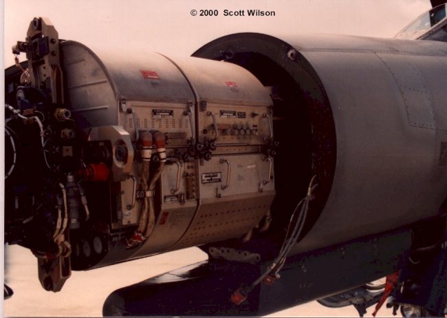 BEMIL 사진 자료실 - 유용원의 군사세계