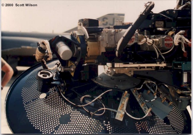 BEMIL 사진 자료실 - 유용원의 군사세계