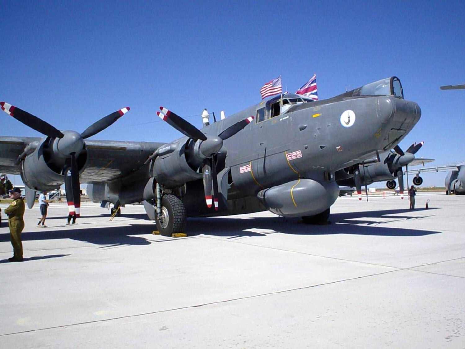 BEMIL 사진 자료실 - 유용원의 군사세계