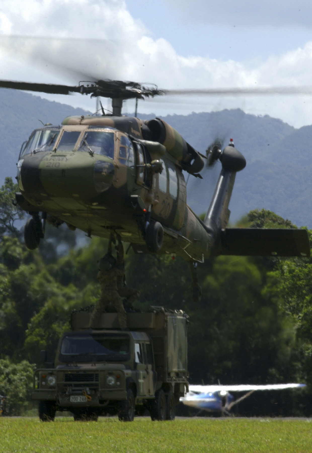 BEMIL 사진 자료실 - 유용원의 군사세계