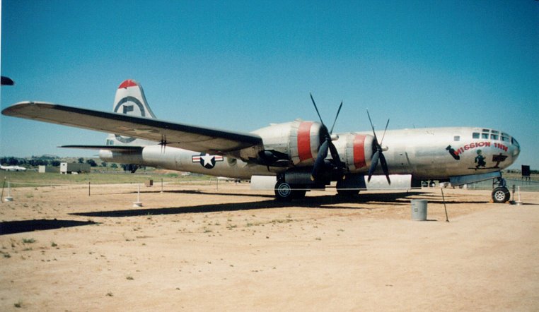 BEMIL 사진 자료실 - 유용원의 군사세계